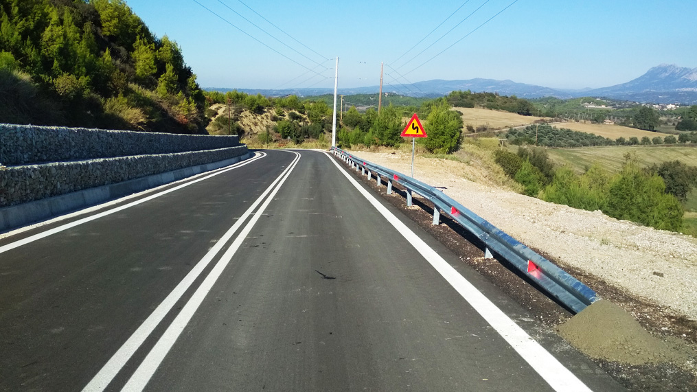 Συμπληρωματικά Έργα Αποκατάστασης Κατολισθήσεων στον Επαρχιακό Δρόμο ...